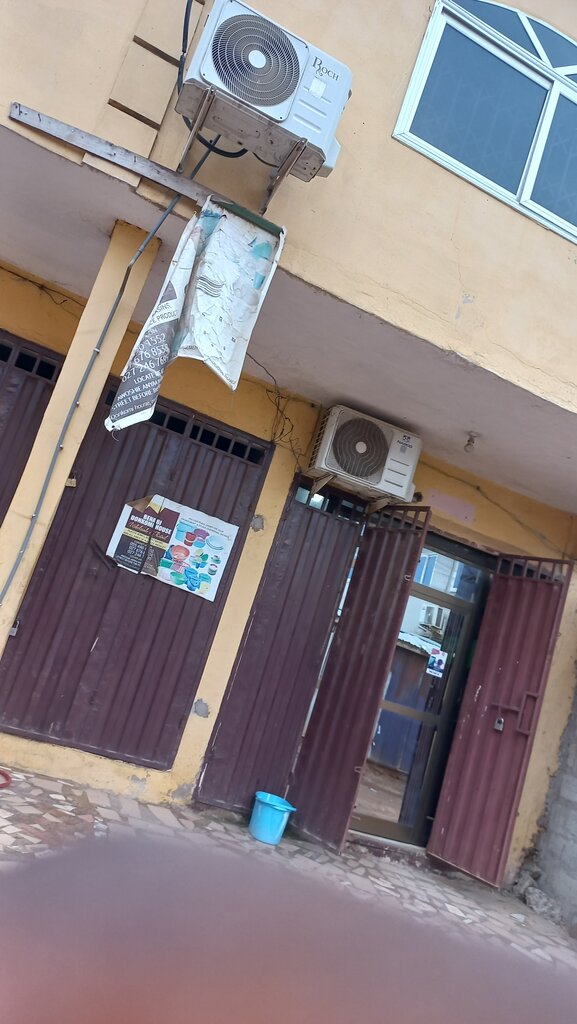 Züccaciye mağazaları Benabi Donkomi House, Dünya, foto