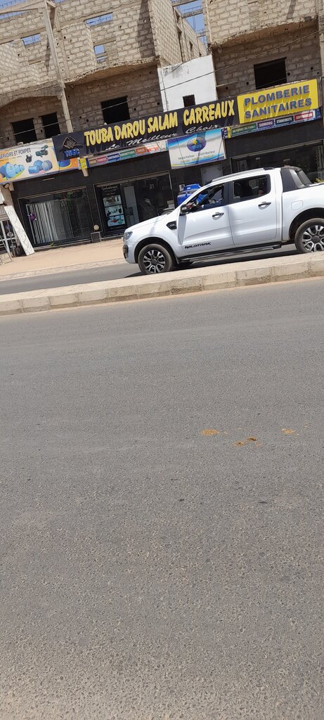 Ev temizlik ürünleri Darou Salam Carreaux, Dakar, foto