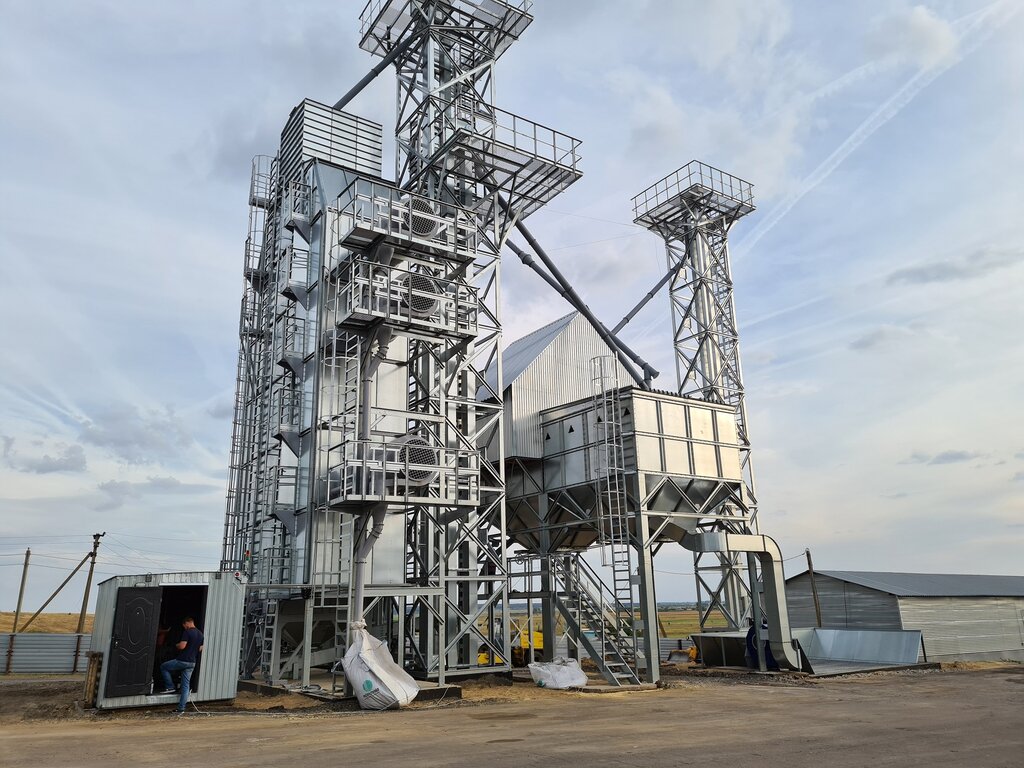 Endüstriyel inşaat Smu Agrostroy, Voronejskaya oblastı, foto