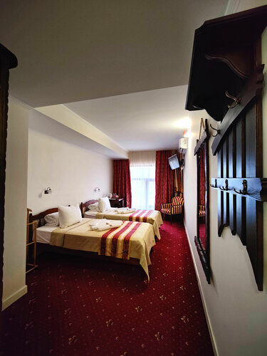 Otel Khizhina gortsa, Cherkessk, foto