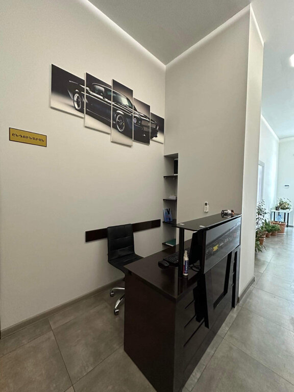 Sürücü kursları Անվտանգ Երթևեկություն, Erivan, foto