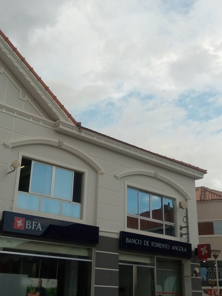 Banka Banco de Fomento Angola, Loanda, foto