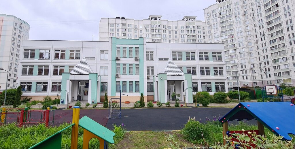 Anaokulları School № 2044 named after A. M. Serebryakov, Moskova, foto