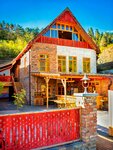 Carahunge Dilijan (Kalinin Street No:25), restoran  Dilican'dan