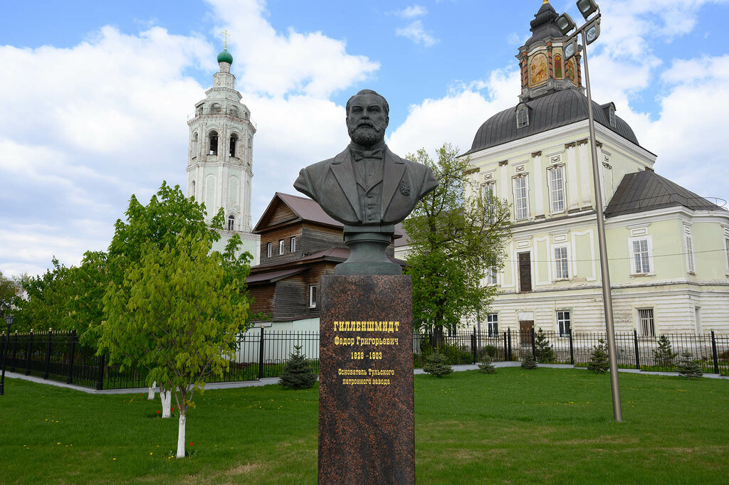 Anıt, heykel Фёдор Григорьевич Гилленшмидт, Tula, foto