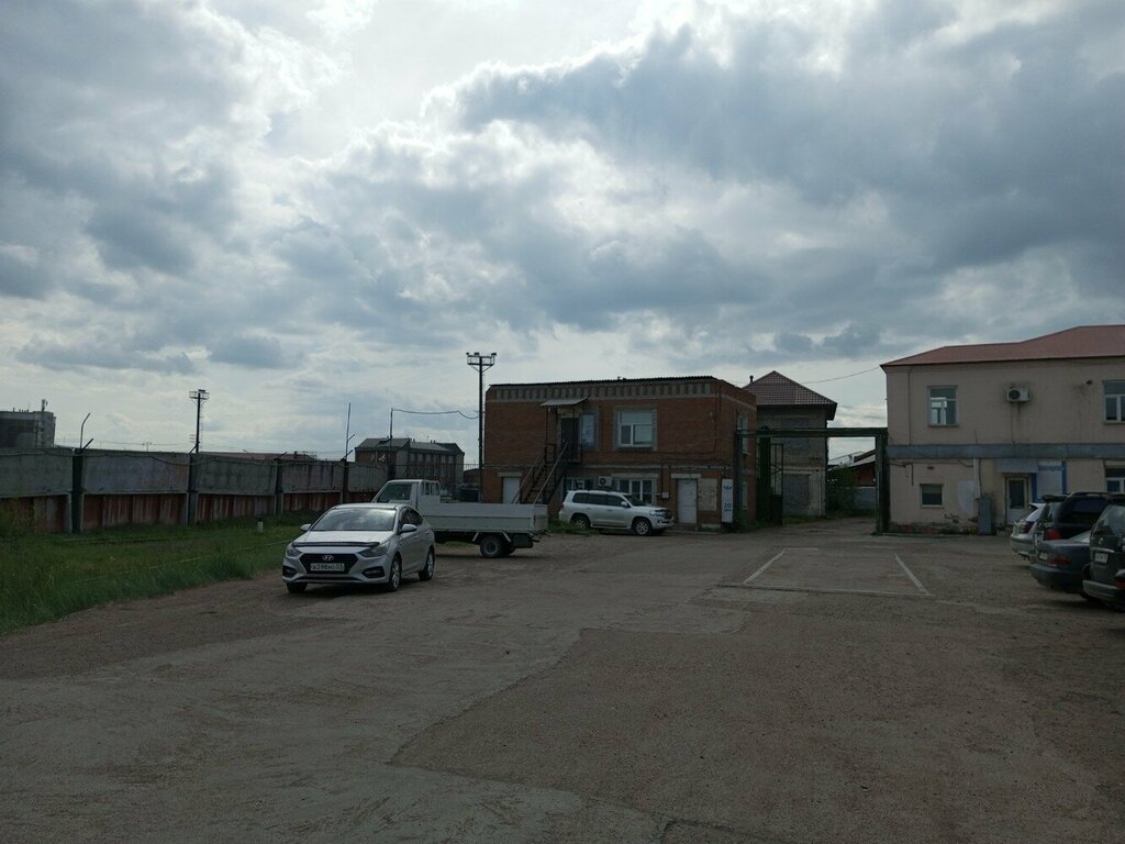 Kanatlı hayvan ürünleri ve yumurta Sibirskaya salnaya kompaniya, Ulan‑Ude, foto