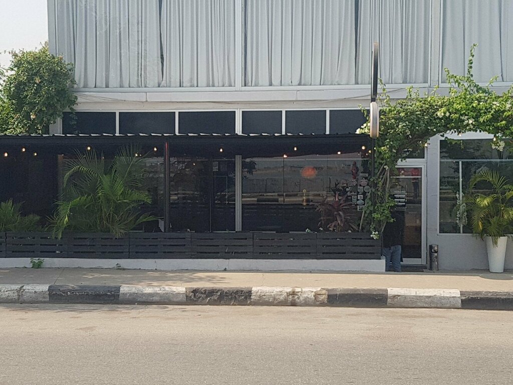 Restoran Otawa, Loanda, foto