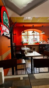 Tarelochka (Krestovaya ulitsa No:51), kafe  Rybinsk'ten