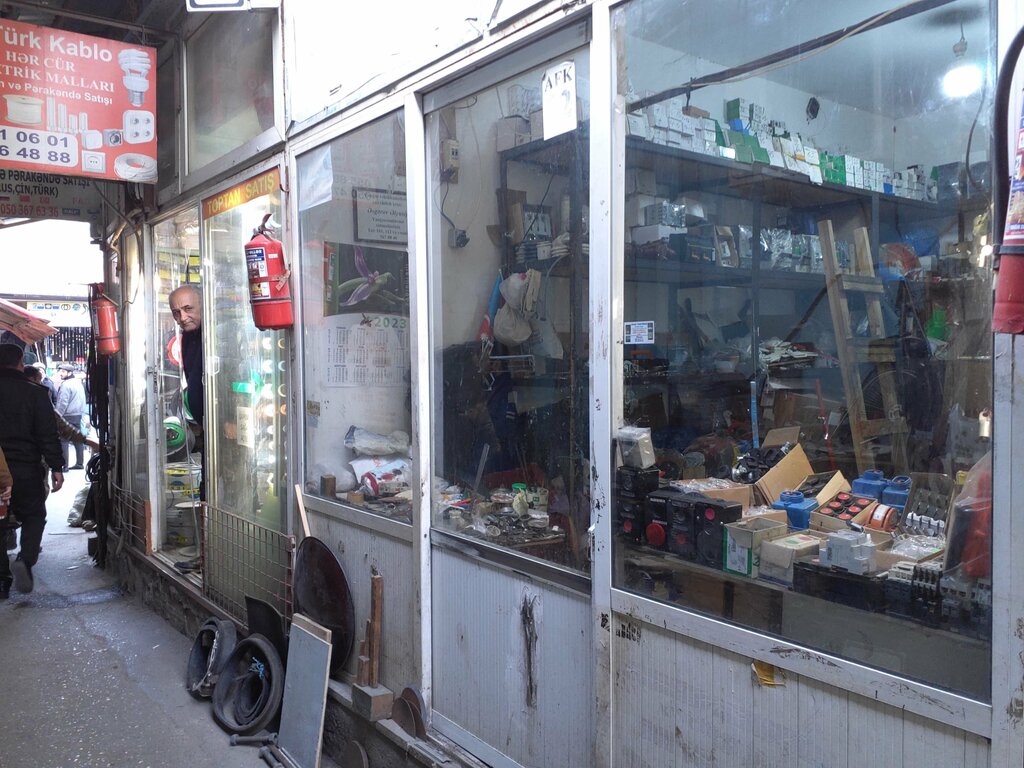 Mini-market Khirdavat, Bakü, foto