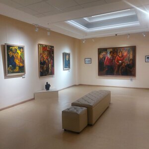 Karakalpakistan Devlet Sanat Müzesi (Toʻlepbergen Qayipbergenov koʻchasi No:52A), müzeler ve sanat galerileri  Nukus'tan
