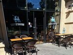 Coffee station (Fikrеt Еmirov Street No:3), kafe  Bakü'den