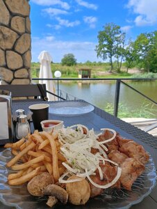 Огонь и Мясо (Kaliningrad Region, 27A-017), kafe  Kaliningradskaya oblastından