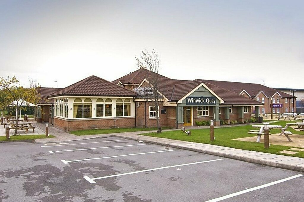 Otel Premier Inn Warrington (a49, İngiltere, foto