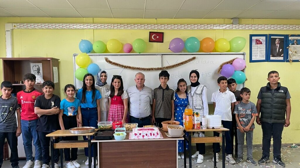 Ortaokul Aşağı Çamurlu Ortaokulu, Aralık, foto