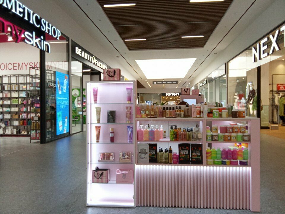 Kozmetik ve parfümeri mağazaları Victoria's Secret, Kişinev, foto