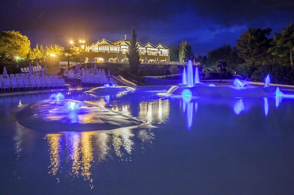 Otel Hu Norcenni Girasole Village, Toskana, foto