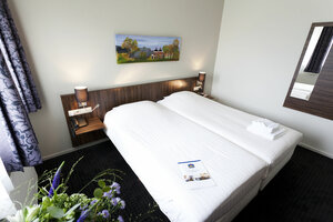 Best Western Hotel Restaurant Aduard (Groningen, Zuidhorn, Friesestraatweg, 9), otel  Groningen eyaletinden