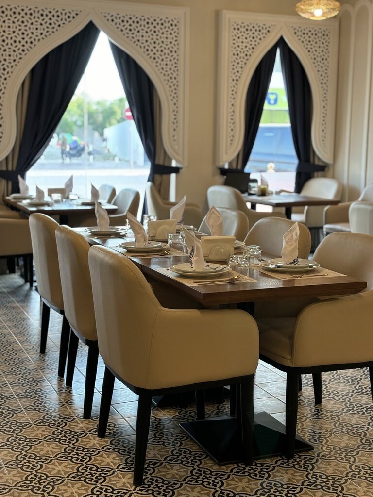 Restoran Dar Al Mamounia Restaurant, Dubai, foto