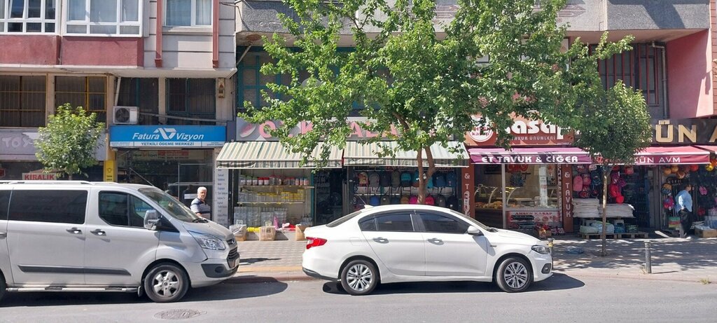 Tuhafiyeler Öz Kayalar Avm, İstanbul, foto