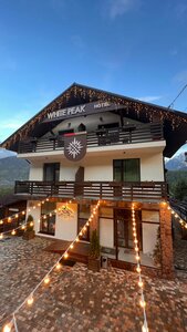 White Peak (Lenina Street No:30/1, Arkhyz Village), otel  Karaçay‑Çerkez Cumhuriyeti'nden