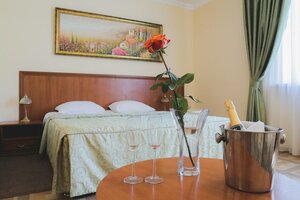 Kaskad (Voykova Street No:3), otel  Naro‑Fominsk'ten