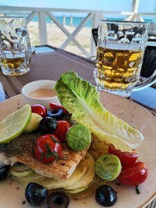 Breeze (Autonomous Republic of Abkhazia, Town of Gudauta, ulitsa Pushkina), restoran  Gudauta'dan