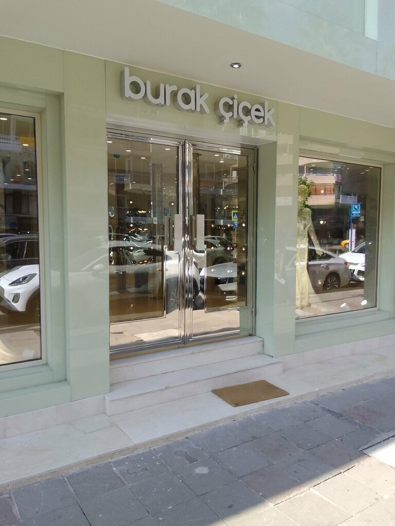 Düğün mağazası Burak Çiçek, İzmir, foto
