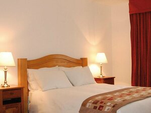 Hotel Nippon (Comuna de Santiago, Baron Pierre de Coubertin, 62), otel  Santiago'dan