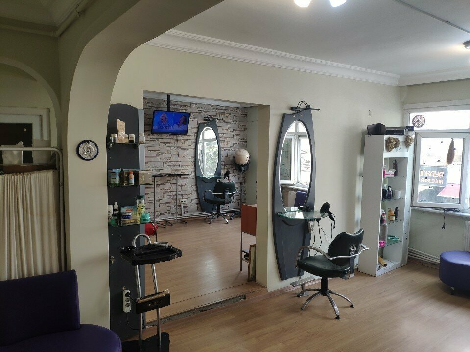 Kuaförler Nesli bayan kuaförü, İstanbul, foto