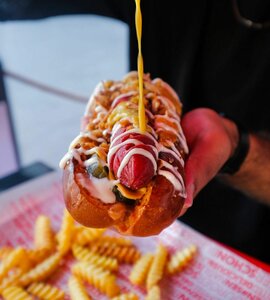 Burger Schön (Kocaeli, İzmit, Prof Baki Komsuoğlu Blv., 468C), fast food  İzmit'ten