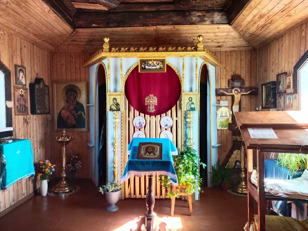 Şapel, haç anıtı Часовня Владимирской иконы Божией Матери, Yaroslavskaya oblastı, foto