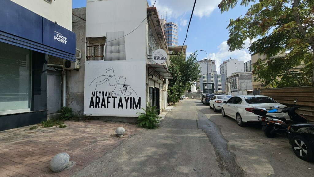 Kafe Meyhane Araftayım, Adana, foto