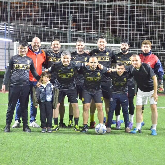 Spor giyim ve ayakkabı Galeri Kup Taylan Spor takev öğrenci kıyafetleri, İzmir, foto