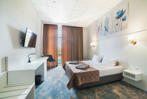 Art + (Oktyabrskaya ulitsa No:88А, Tikhoretsk), otel  Tihoretsk'ten