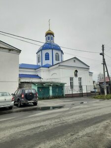 Церковь Успения Пресвятой Богородицы (Pionerskaya ulitsa No:8, Pochep), ortodoks kiliseleri  Poçep'ten
