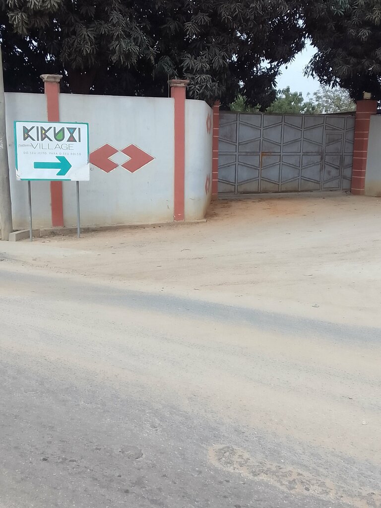 Otel Kikuxi Village, Loanda, foto