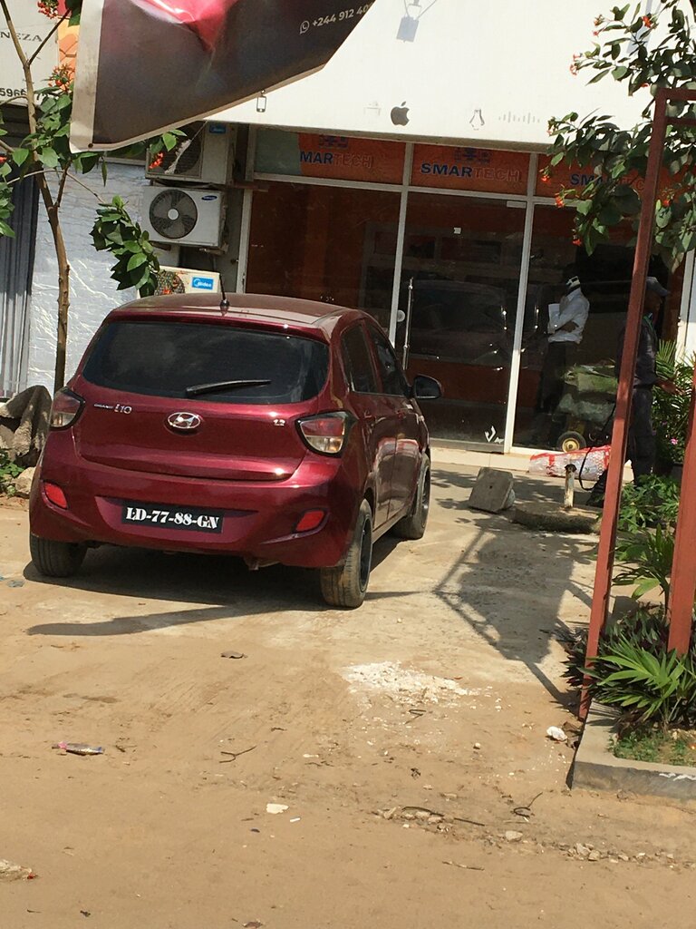 Bilgisayar mağazaları Smartech Angola, Loanda, foto