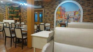 Venezia (Qaıyrbekov kóshesi No:72, Almaty), kafe  Almatı'dan