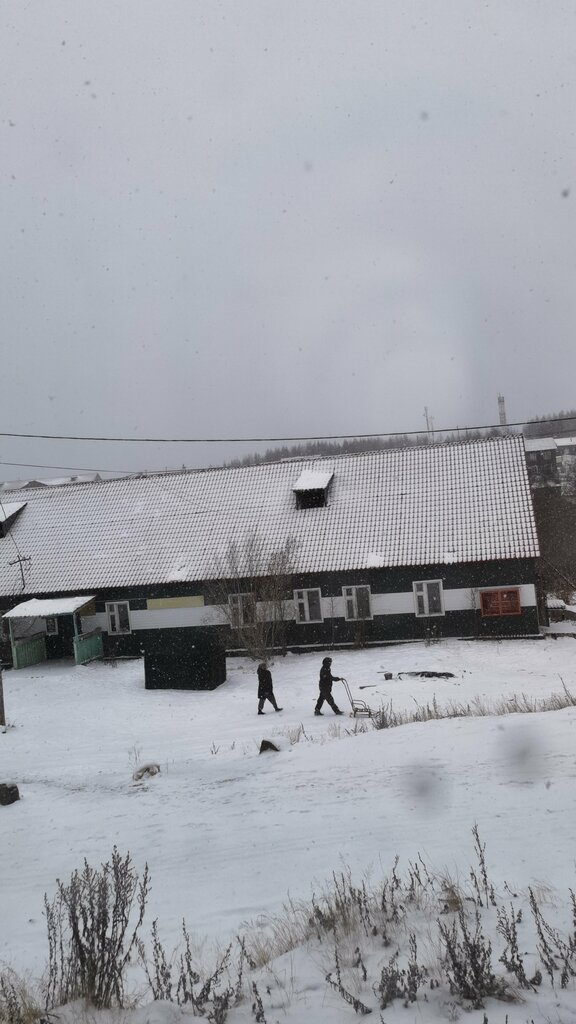 Poliklinikler Поликлиника Оленекской ЦРБ, Saha Cumhuriyeti (Yakutistan), foto