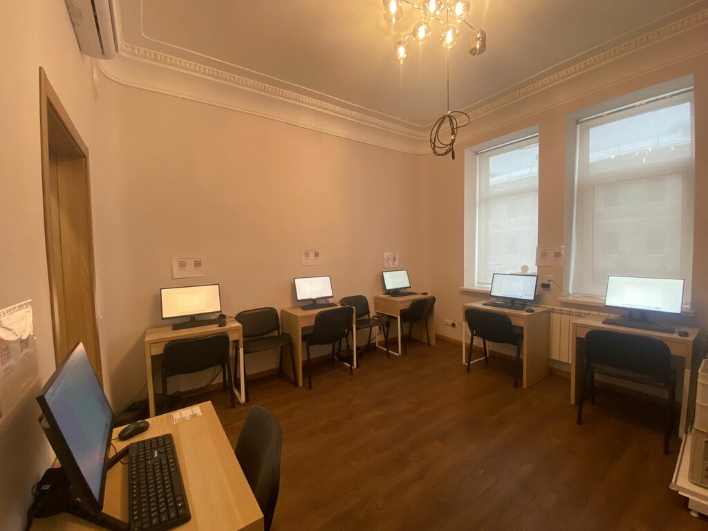 Pazar araştırma firmaları Поле СПб, Saint‑Petersburg, foto