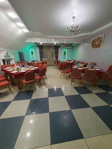 Kafe Arzu, Almetyevsk (Elmet), foto
