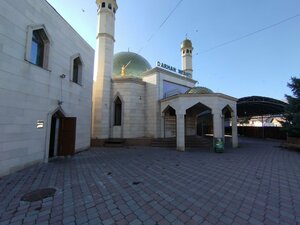 Darkhan Mosque (J. Táshenov kóshesi No:92, Alatau City Administrative District, Darhan shaǵyn aýdany), cami  Almatı'dan