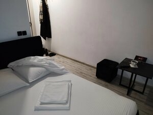Love Hotel (Karla Marksa Street No:136), otel  Kirov'dan