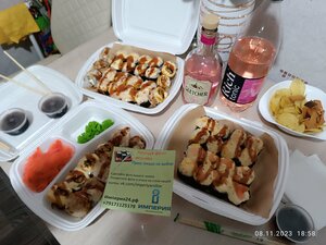 Империя роллов (ulitsa Lenina No:62, Chapayevsk), suşi restoranı  Çapayevsk'ten