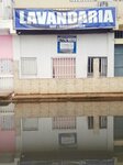 Nif (Luanda Province, Municipality of Luanda, Morro Bento II), çamaşırhaneler  Loanda'dan