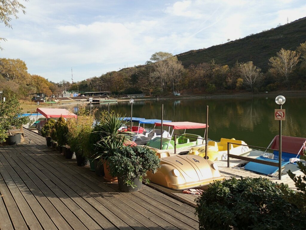 Limanlar Прокат катамаранов, Tiflis, foto