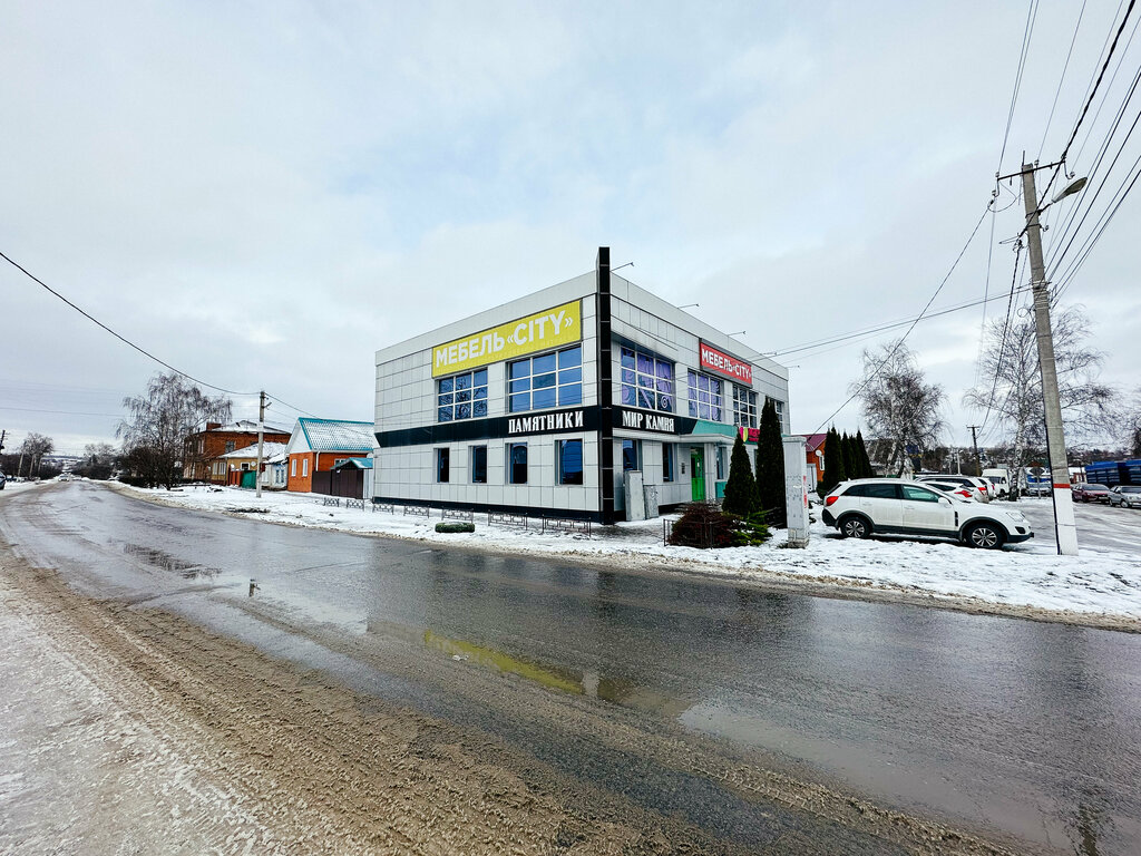 Heykel ve mezarlık taşı üreticileri Мир Камня, Ostrogojsk, foto