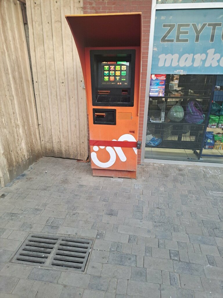 Ödeme terminali MilliÖn, Bakü, foto