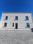 Louvre (Sayat-Nova Street No:20/25), otel  Sevan'dan