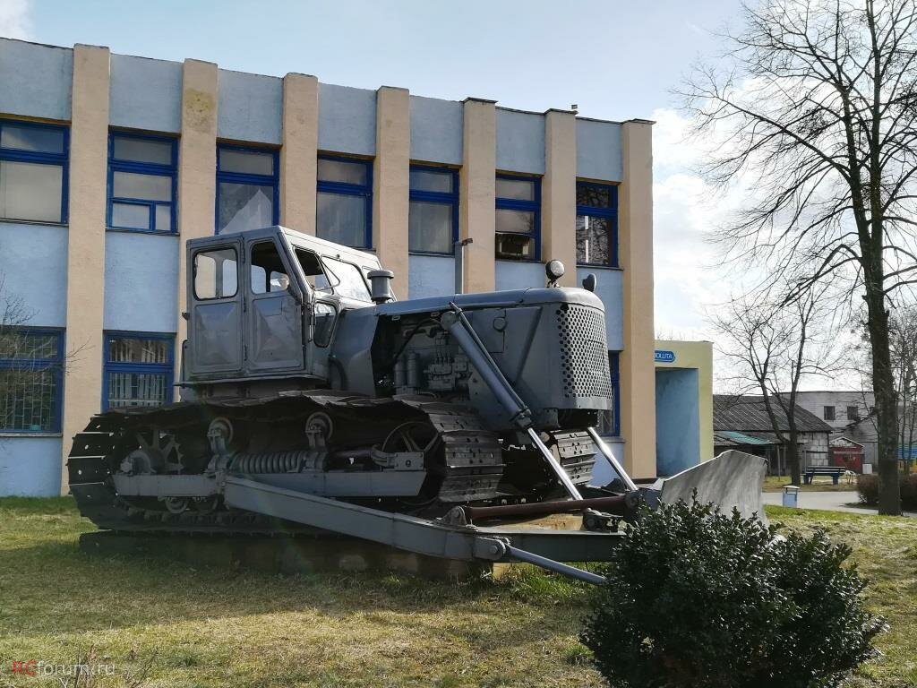 Teknoloji anıtı Бульдозер ДЗ-19 на тракторе Т-100МБГП, Mogiliovskaya oblastı, foto
